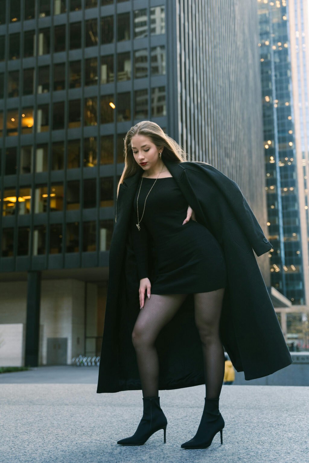 30+ Timeless Black Dress Outfits That Never Go Out Of Style