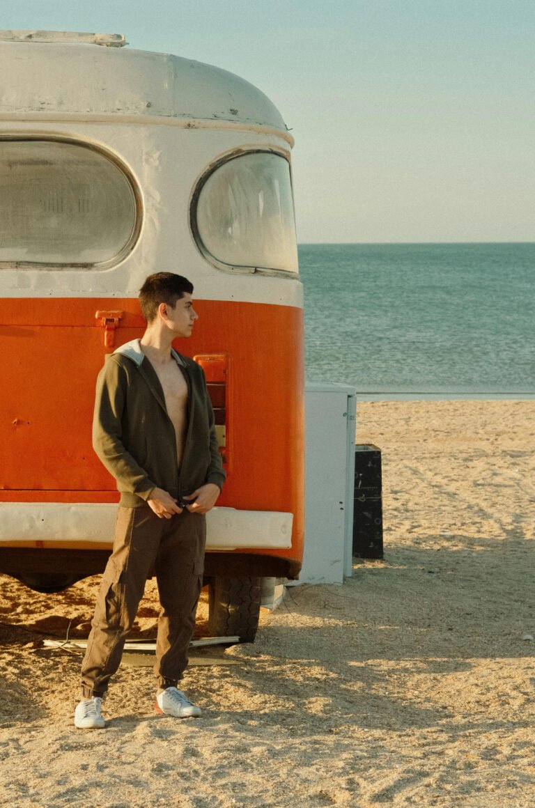 25+ Breezy Men's Beach Outfits That Work from Strolls to Parties