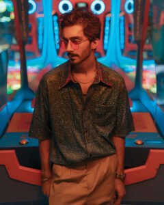 25+ Spectacular Disco Outfits for Men That Remix Classic Style