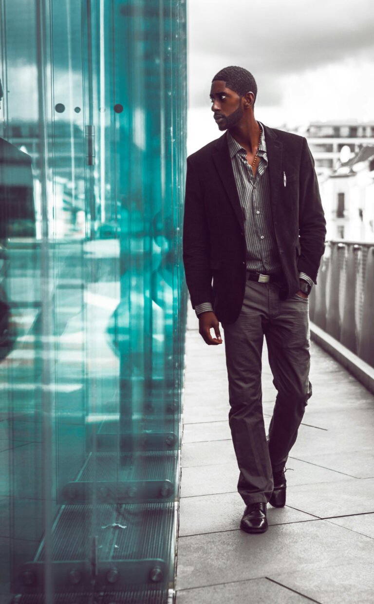 25+ Elite Business Casual Outfits Men Need to Impress