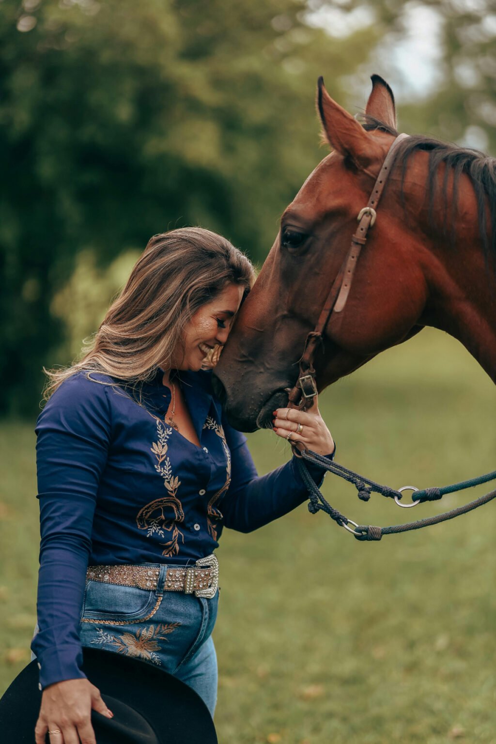 30+ Fashion-Forward Western Outfits: From Rodeo to Runways