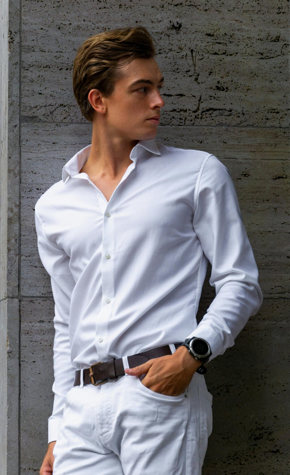 25+ Trendy All White Men Outfits for a Fresh & Fine Look