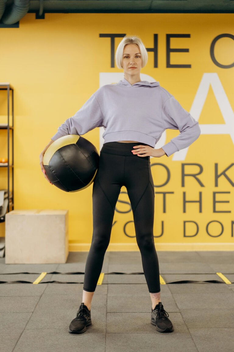 20+ Fitness Influencer-Inspired Exercise Outfits for Women