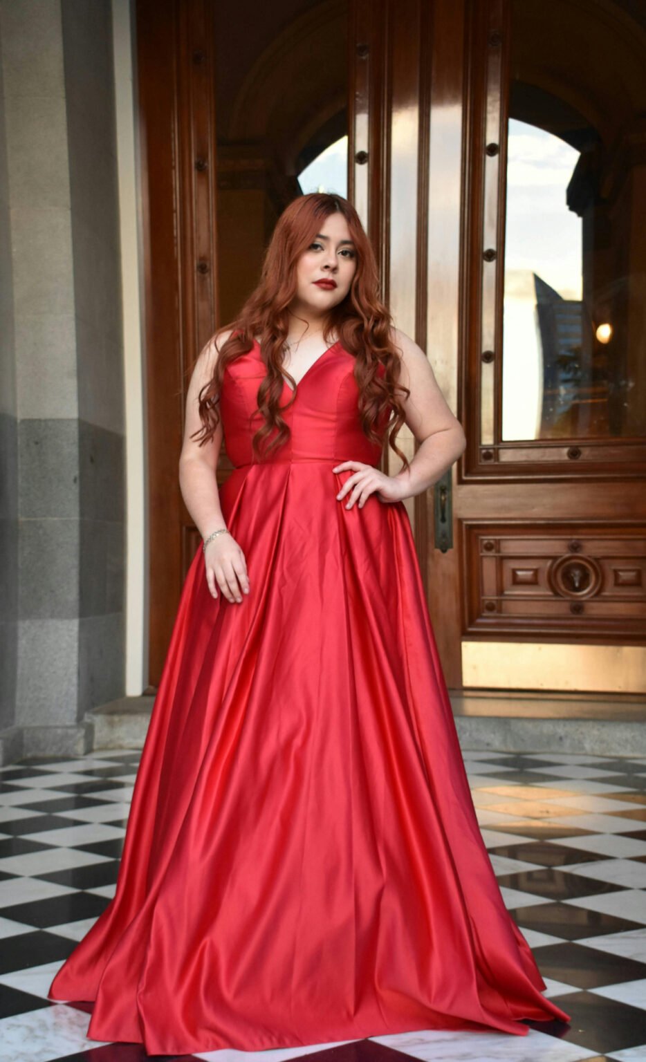 25+ Stunning Prom Outfit Ideas That Guarantee All Eyes On You