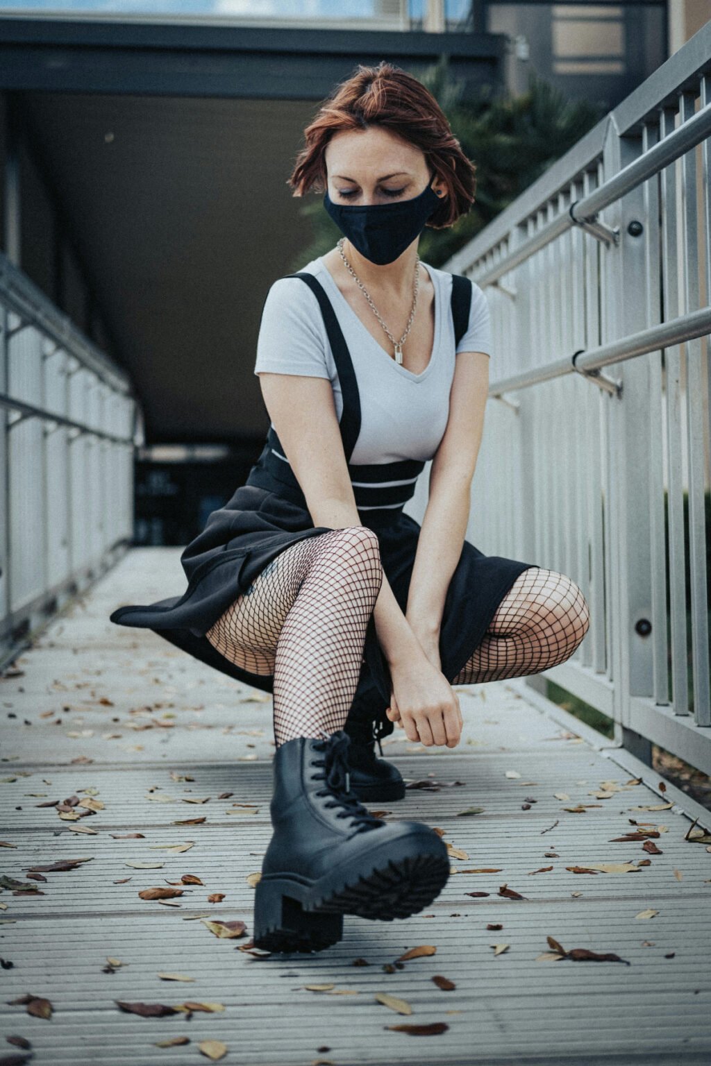 28+ Iconic Euphoria Outfits for Die-Hard Fans of the Show