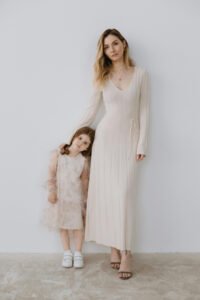 30+ Adorable Mommy and Daughter Outfits for Every Style & Generation