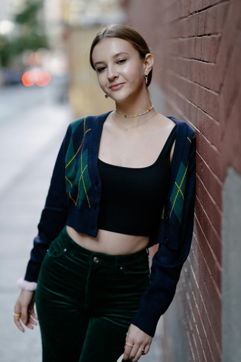 28+ Elegant Velvet Outfits That Look Celebrity-Expensive